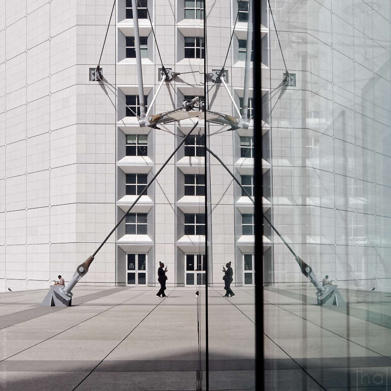 The Grande Arche in Paris, sky’s window